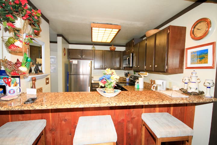 Mammoth Ski & Racquet Club #25 - Mammoth Mountain, CA