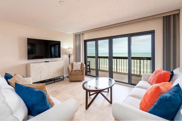 Oceanfront 3/3 Corner With Balcony And Heated Pool - Ormond Beach, FL