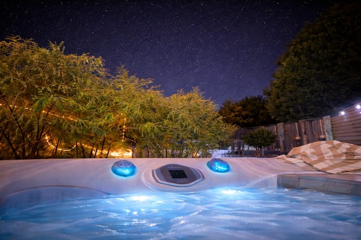 Boutique Tiny Home | Private Hot Tub | Rotorua - Rotorua