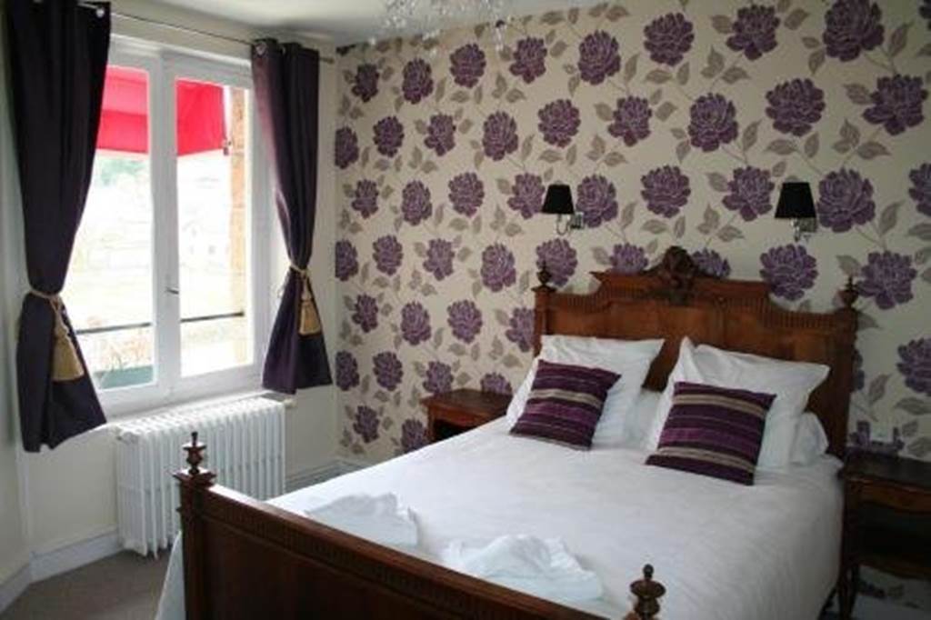 Bedroom 4, with double bed - Apartments for Rent in Peyrat-le-Château ...