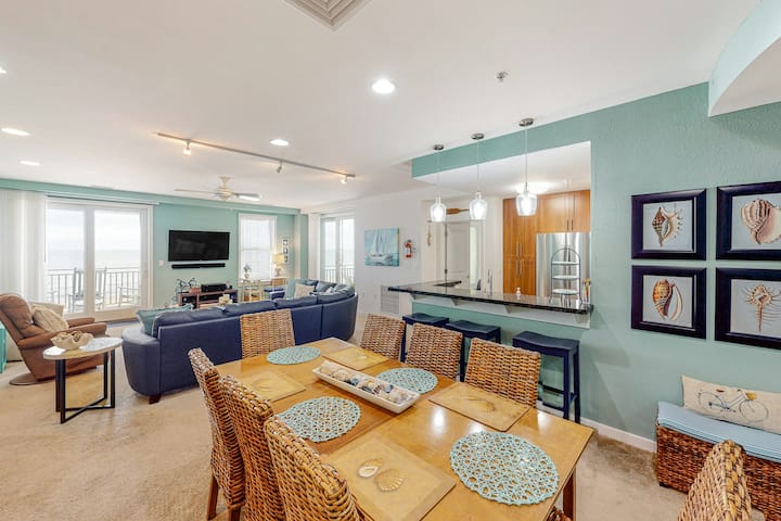 Well-equipped 3br Oceanfront 2nd-floor | Balcony - Sandbridge Beach, VA