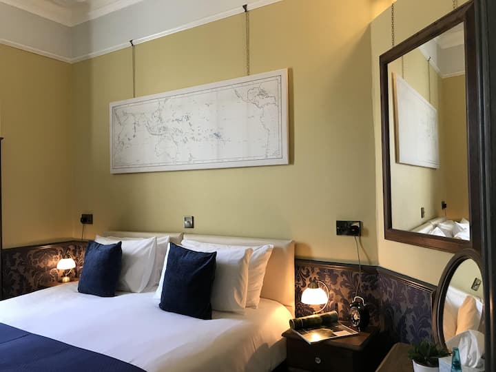 Apartment-ensuite-apt5 Darwin - Torquay, UK