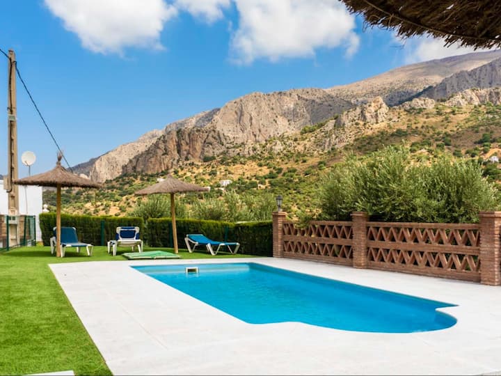 Holidays2malaga El Chorro - Apartments 1 Bedroom With Share Pool, Garden & More - Álora