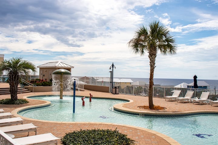 Oceanview Pcb Condo - Walk To Beach - Family Friendly - Florida