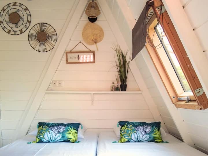 Tipi 6 Gomyé Wouj • Domaine De Meilly - Marie-Galante