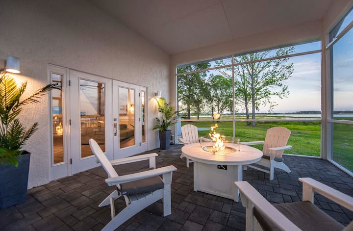Sumner Lake House 2 Bedrooms - Groveland, FL