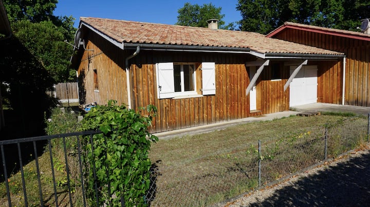 Maison Tout Confort Avec Joli Jardin à Audenge - Audenge