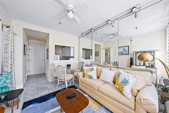 New "Summer Suite" 1br On Palm Beach Island - Palm Beach, FL