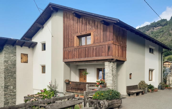 Cozy Apartment In Verrayes With Sauna - Torgnon