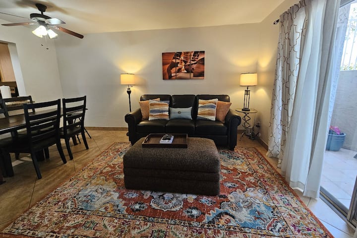 Heated Pool/spa, Gated, Near Old Town Shops/dine - Tempe
