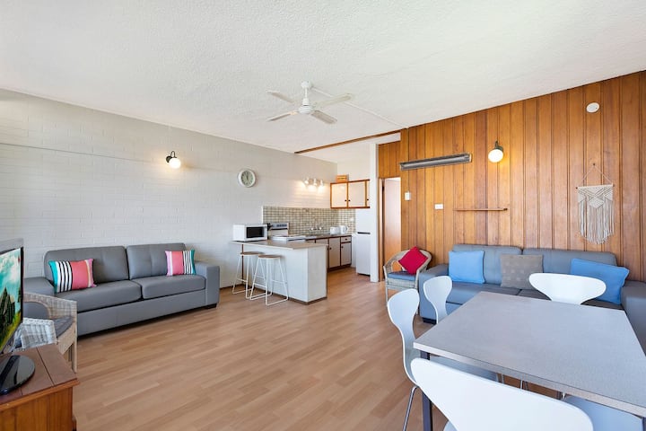 The Sands Apartment 6 - The Entrance