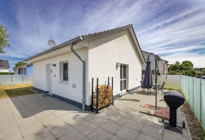 Das Weiße Strandhaus - Am Salzhaff