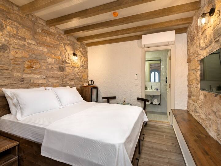 Standard Room Ground Floor - Without Windows - Çeşme
