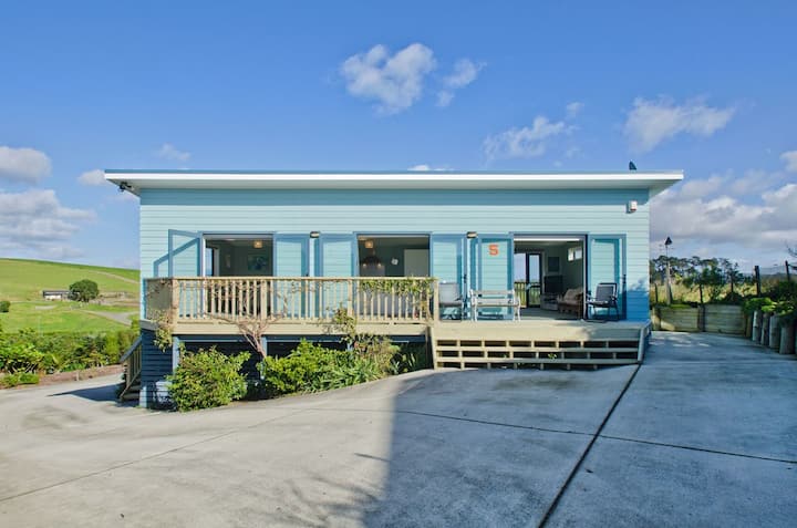 The Blue Cottage With Wifi- Waipu Holiday Home - Waipu
