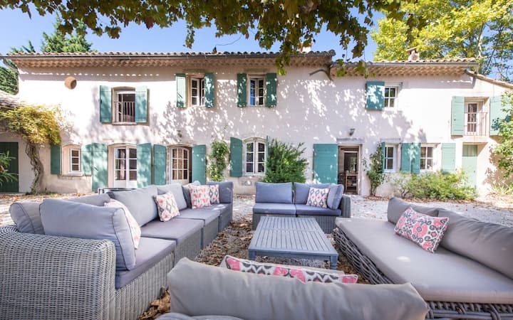 Le Mas En Rose - Fünf Schlafzimmer Villa, Schläft 10 - Avignon