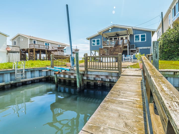 Sea Ya Beaches | Canalfront + Covered Porch! - Topsail Beach, NC