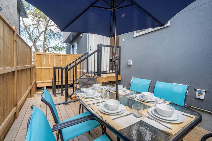 Luxury 3br Hillhurst Home Central Location - Calgary