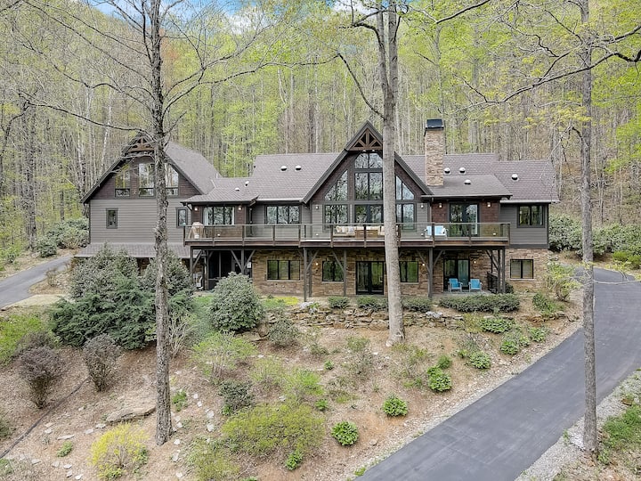 Modern Lodge W/ Sauna +Hot Tub,20 Min To Asheville - North Carolina