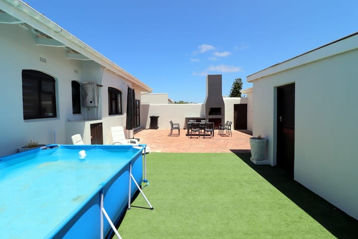 Naude House In Struisbaai - Arniston