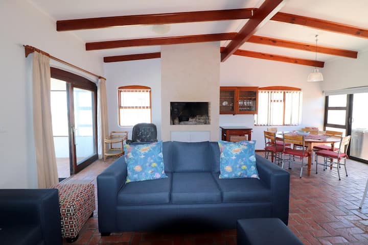 Naude House In Struisbaai - Arniston