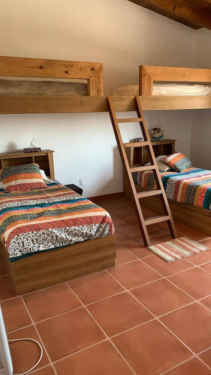 Cabane Joyeuse De 4 Chambres Avec Piscine - Querétaro de Arteaga