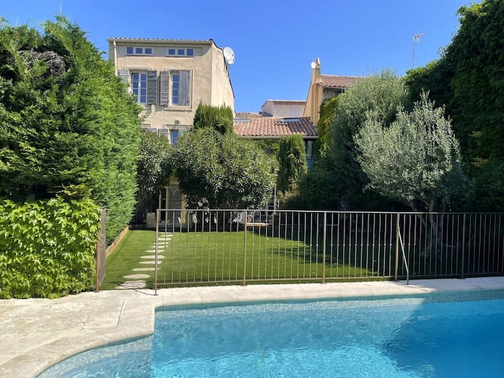 Charmante Maison De Village Avec Piscine Et - Lambesc