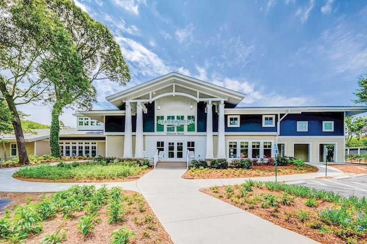 Beachwoods Resort. Lakeside Retreat In Kitty Hawk - Kitty Hawk, NC