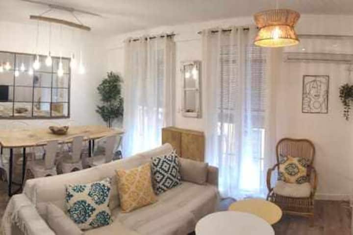 Isg Apartments: Alameda Faustino 27 - Sevilla