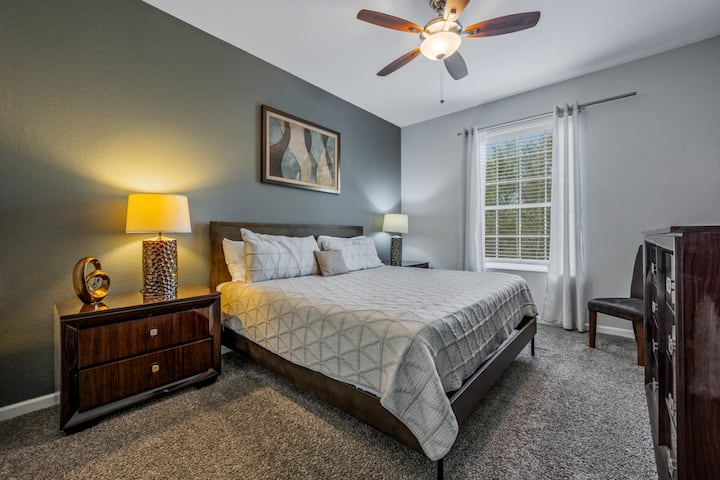 Is3-205 Lakefront Condo - Close To All Attractions - Orlando
