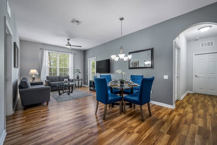 Is3-205 Lakefront Condo - Close To All Attractions - Orlando, FL