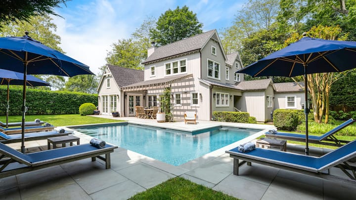 4br/4ba: East Hampton, Private Pool, Close To Town - The Hamptons, NY