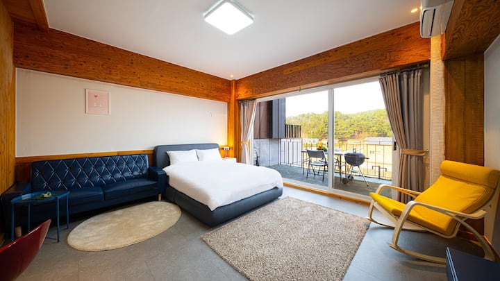 #우드톤 # 탁트인 테라스를 즐길 수 있는 마니주 넷 - Gyeongju-si