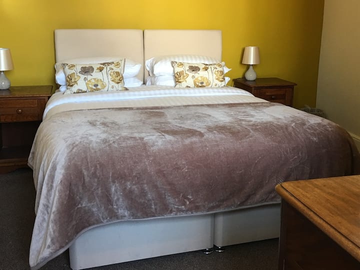 Standard Suite Ensuite With Shower With And Street - Betws-y-Coed