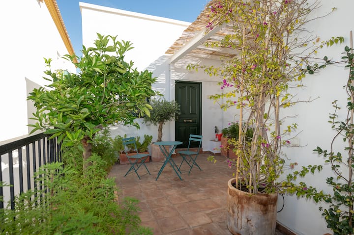 Lovely Studio In Peaceful Courtyard - Benalmádena