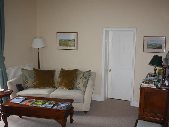 Double-salle De Bain Et Douche-groundfloor - Warminster