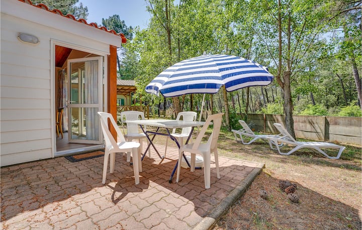 Nice Home In La Faute-sur-mer - La Faute-sur-Mer