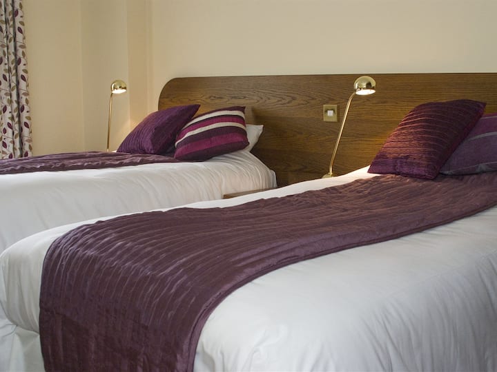 Double Room- Ensuite At Charlemont Arms Hotel - Armagh