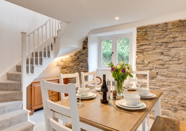 1 Cobbs Well - Fowey