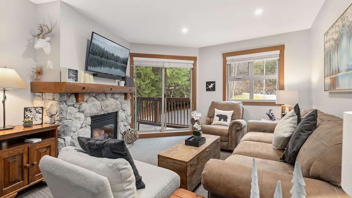 Lost Lake Lodge - 1 Bedroom - #320 - Whistler