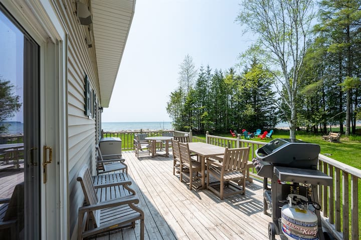 Lake Mi Sunrises | Walk To Town | Fireside Nights - Baileys Harbor, WI