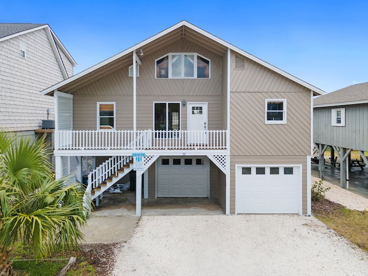 Isle Of A Time By Brunswick Vacation Rentals - Ocean Isle Beach, NC