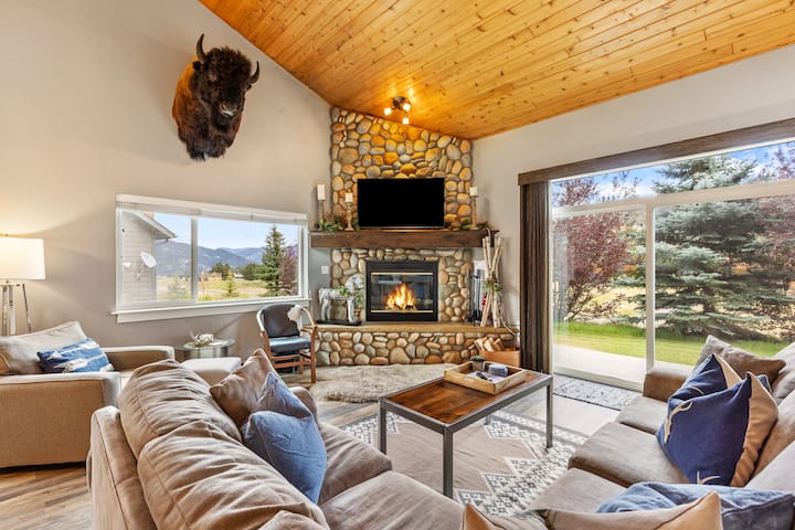 The Sapphire Lodge - Big Sky Town Center - Big Sky, MT