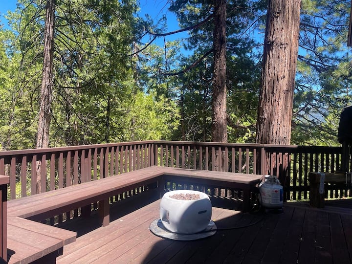 Hank`s Pinecrest Chalet - Strawberry, CA