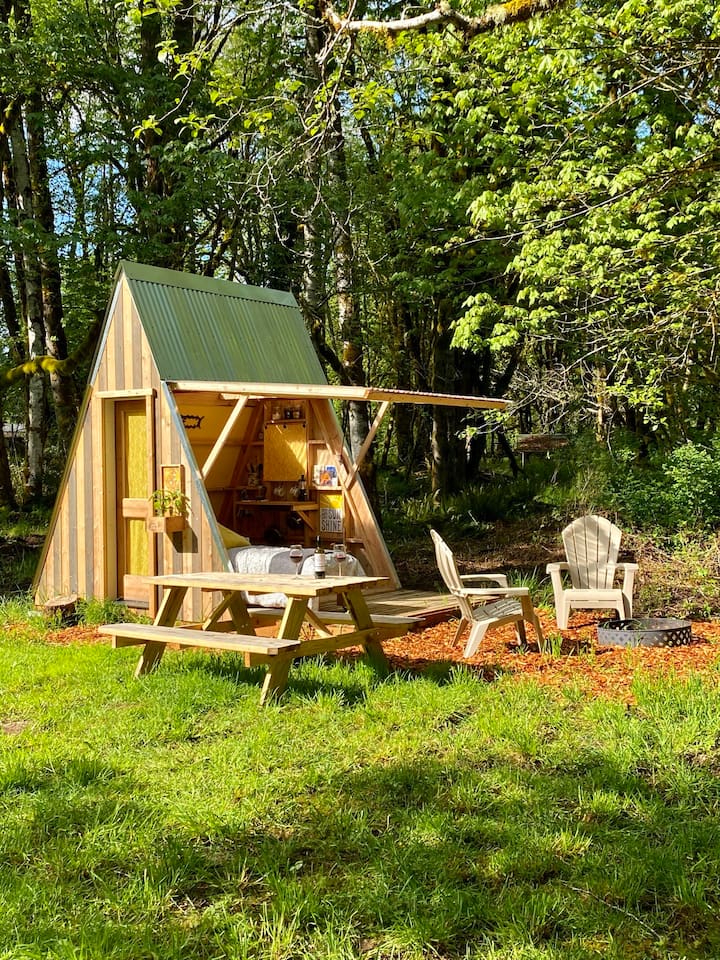 A-frame Creekside Camping W/ Firepit And Sauna - Flathead Lake, Cathlamet