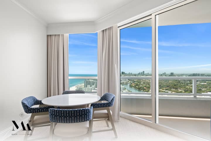 Fontainebleau | 1br Resort Oasis W/ Luxe Amenities - Miami Beach
