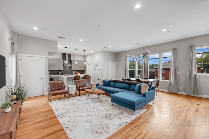 Luxury 3bd | Near Bishop Arts | 5min To Downtown - Dallas, TX