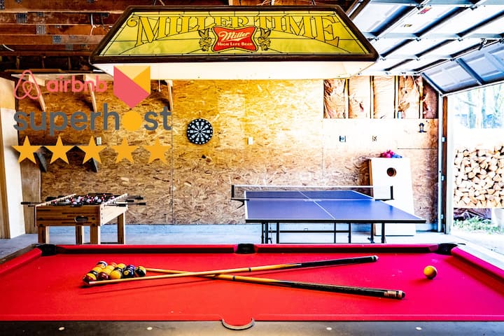 Pool Table ~ Pingpong ~ Foosball ~ Fun For The Fam - Memphis, TN