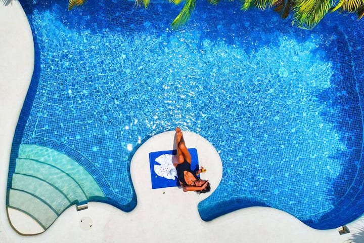 Beach Villa Amarilla With Private Pool & Jacuzzi - Punta Cana