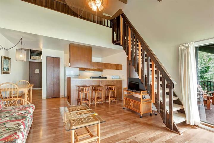 Island Inspired W/loft, Large Lanai, Kitchen #334 - Kaunakakai, HI