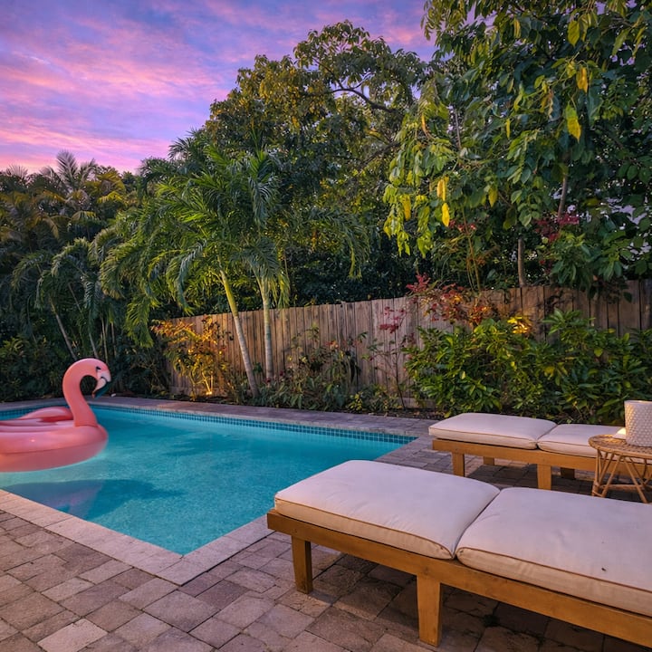 Boho 3br W/ Heated Pool Near Downtown & Beach - Palm Beach, FL